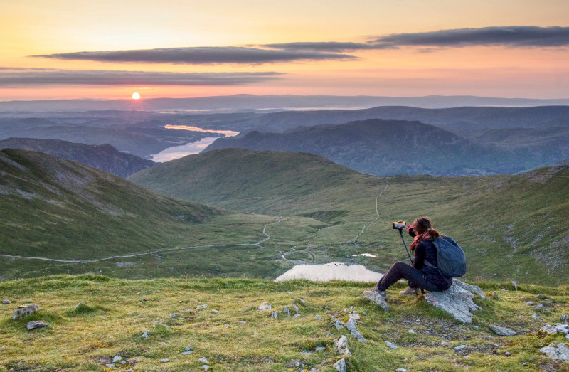 Sunrise from Helvellyn - Mountain Explorer Sunrise from Helvellyn